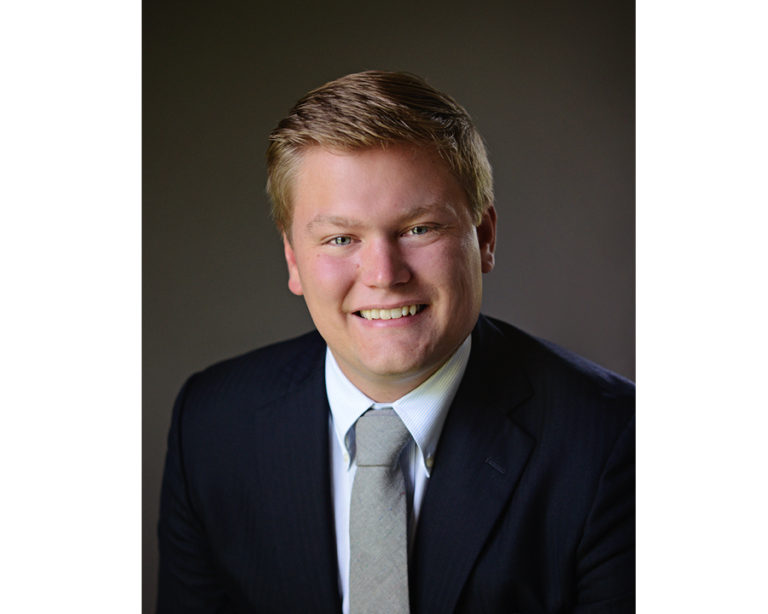 College Graduation Portraits | Sheets Photography